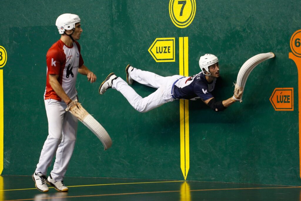 13 of the Most Unusual Sports Around the World - Fast Fact Fiesta